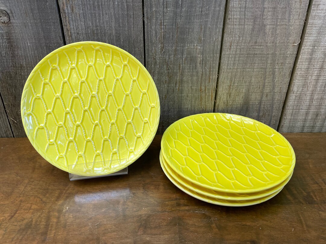 Schmid Design Folio ~ Set of 4 Salad Plates ~ Yellow Interlacing Rope ...