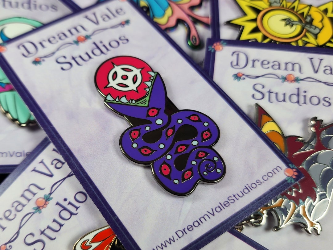 World Serpent Pin Eldritch Horror Star Devourer, Cosmos Black Hole Pin ...