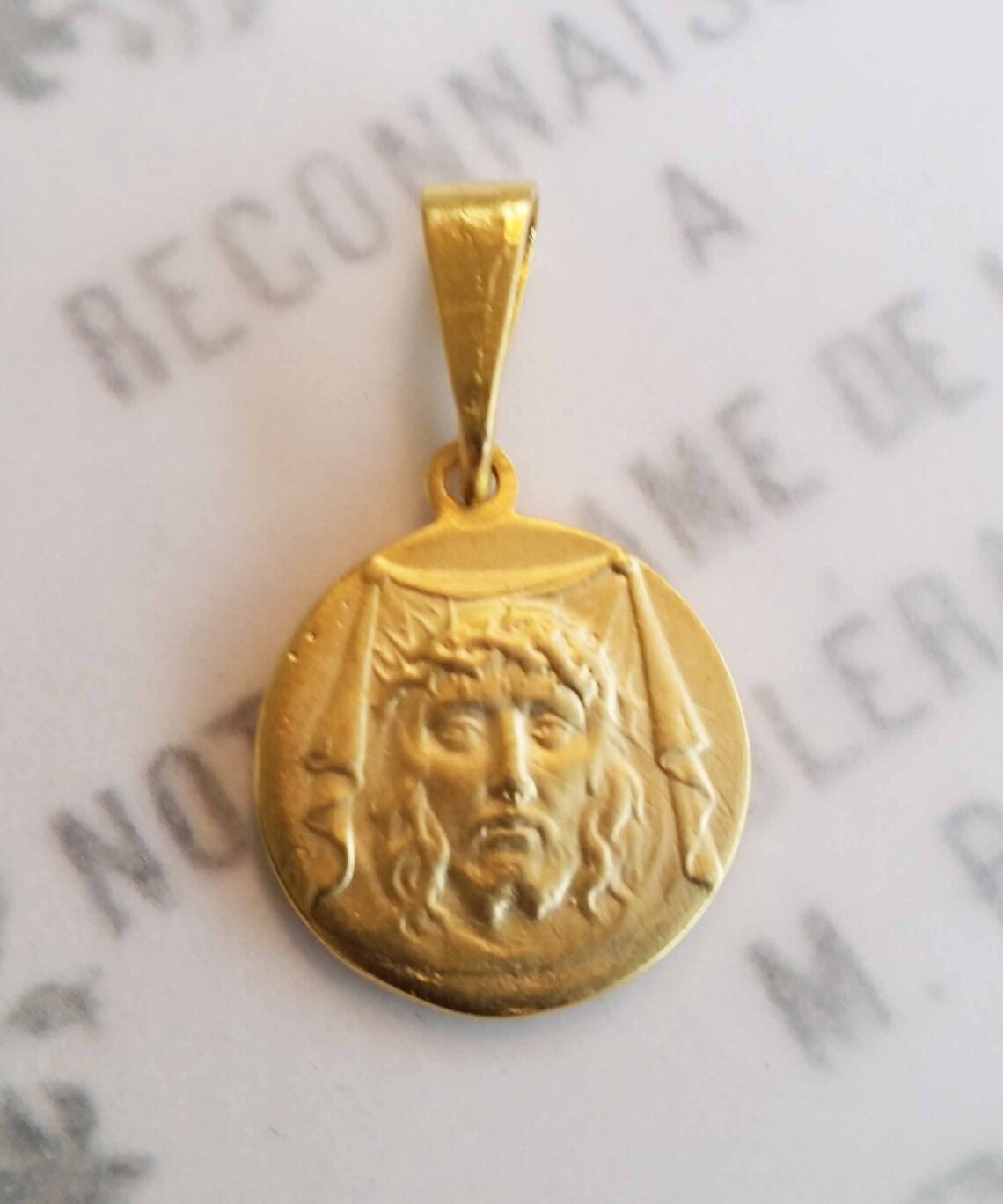 Medal Holy Face of Jesus 17.5mm 18K Gold Vermeil - Etsy