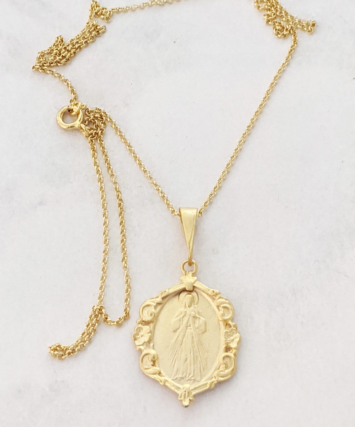 Necklace - Divine Mercy / Jesus I Trust in You! 21x30mm - 18 K Gold ...