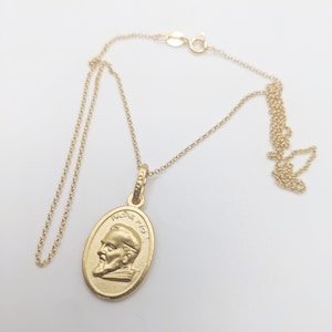PADRE PIO De Pietrelcina Necklace 17x23mm - 18K Gold Vermeil + 18 Inch ...