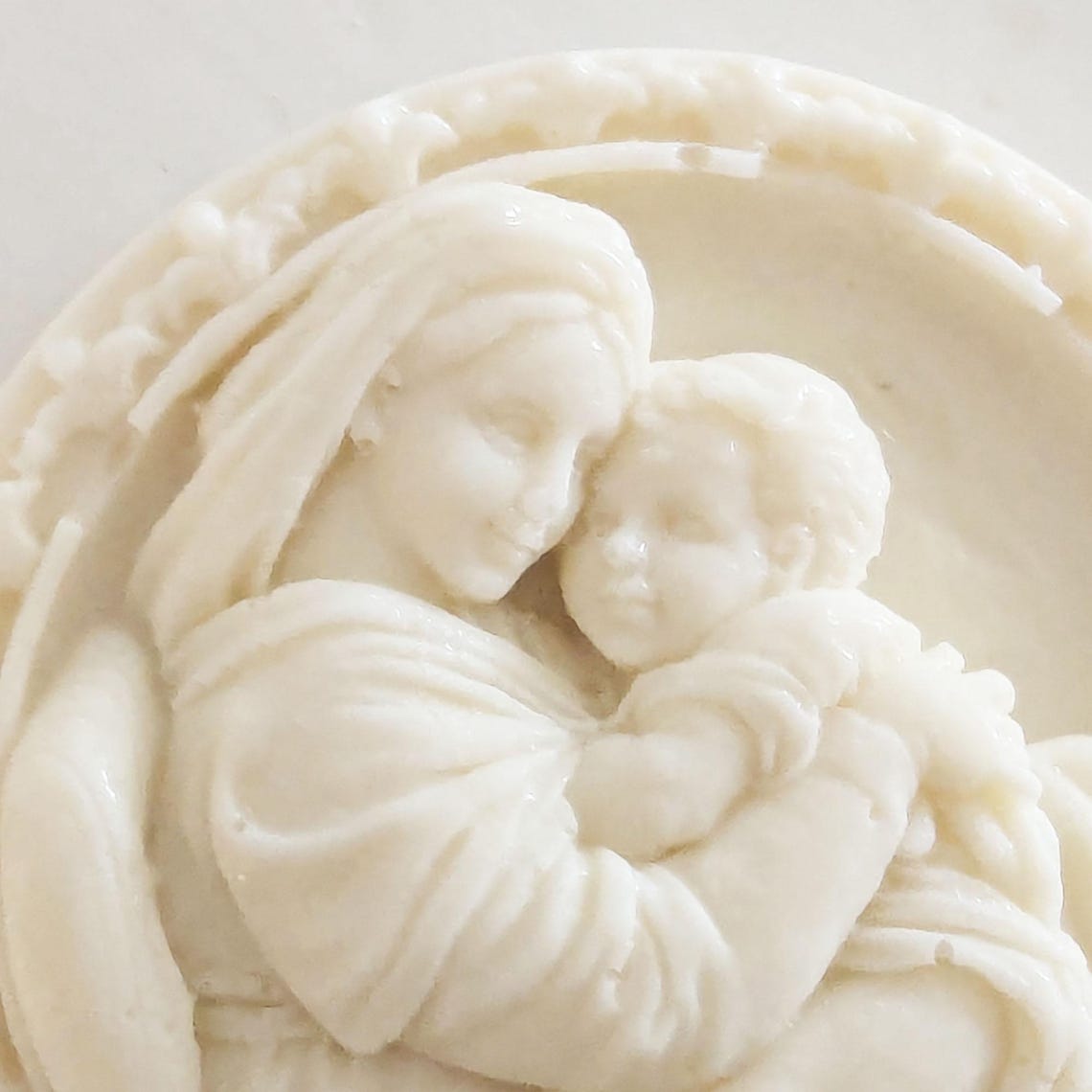 SOAP - Mary & Baby Jesus - Essence of Jesus Fragrance Oil - 4 Ounces - Etsy
