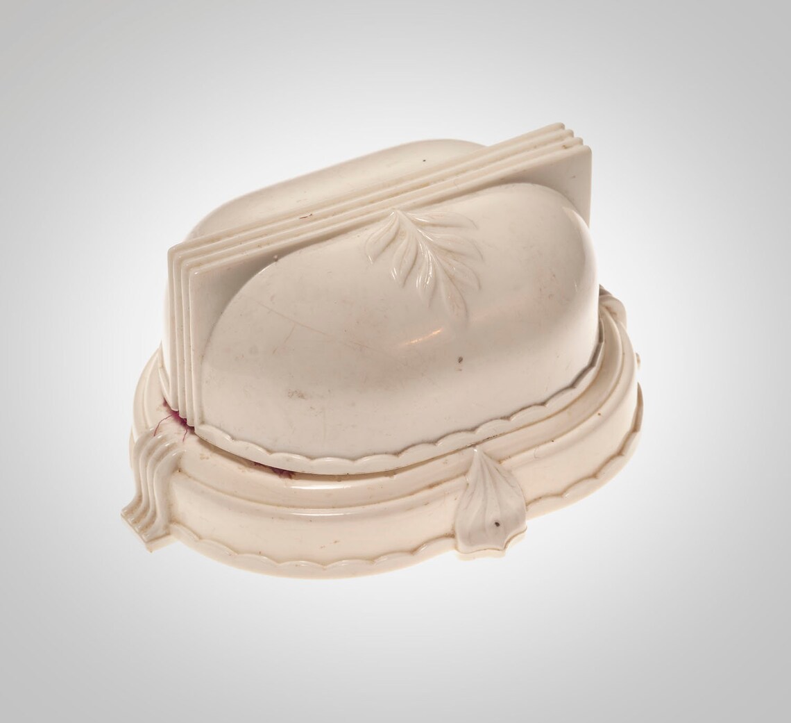 Art Deco ivory color Celluloid plastic ring box for wedding | Etsy