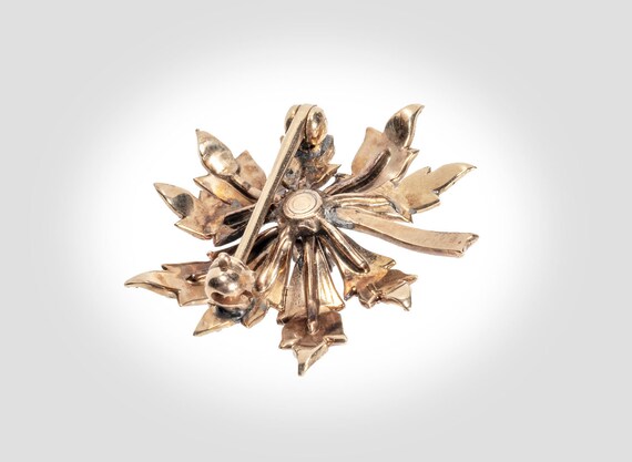 Victorian flower/leaf shape pin 14k with seed pearls … - Gem