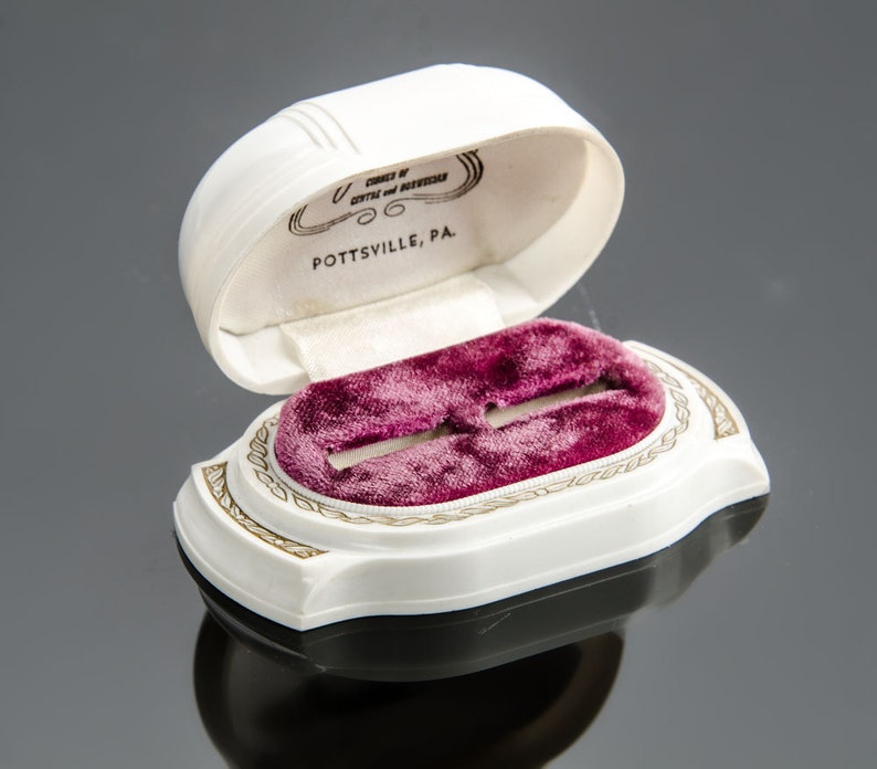 Art Deco Ivory Color Celluloid Plastic Ring Box for Wedding | Etsy