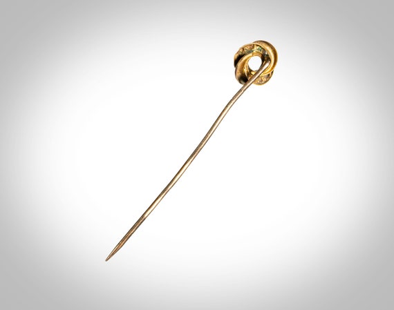 10k yellow gold figural circular knot stick pin - Gem