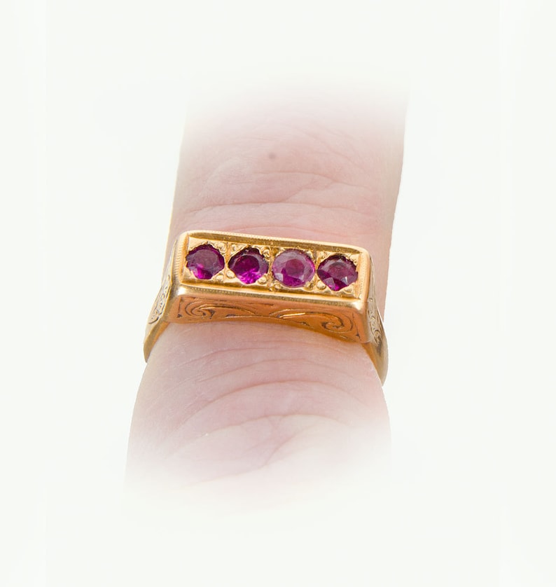 14k & 4 Rubies Edwardian Engraved Ring - Etsy