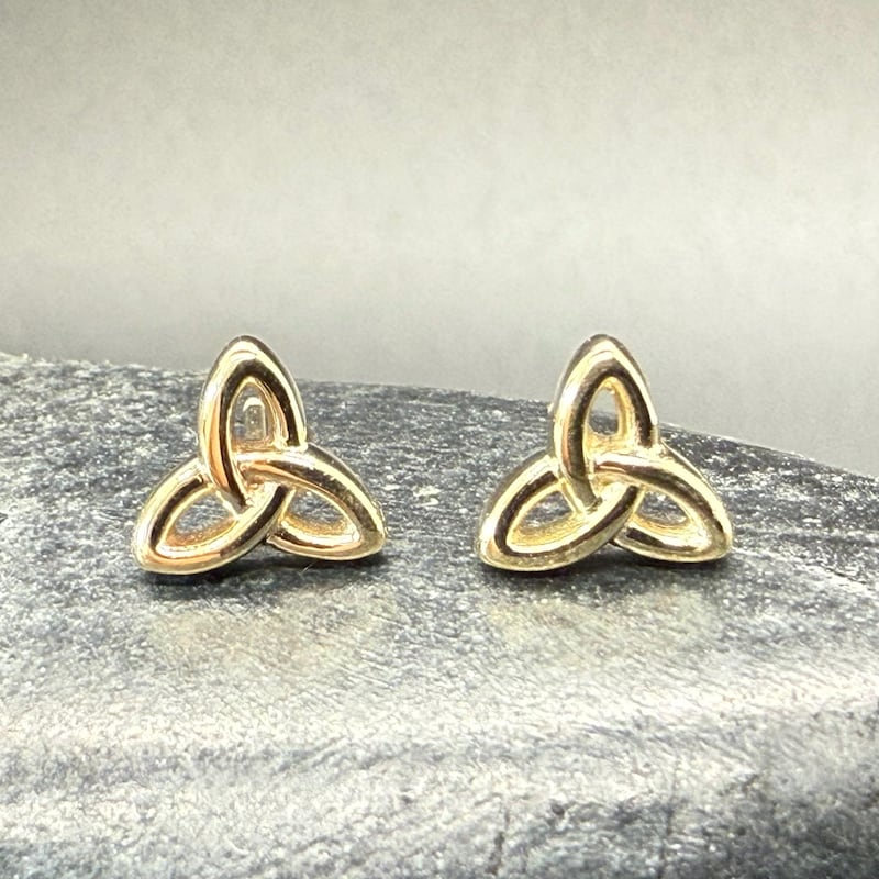 Trinity Knot Earring - Etsy