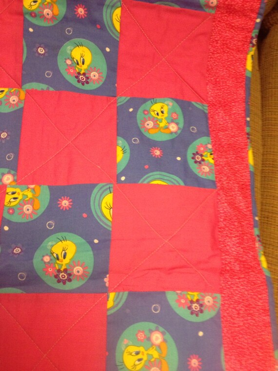 Items similar to Tweetie Pie Quilt on Etsy