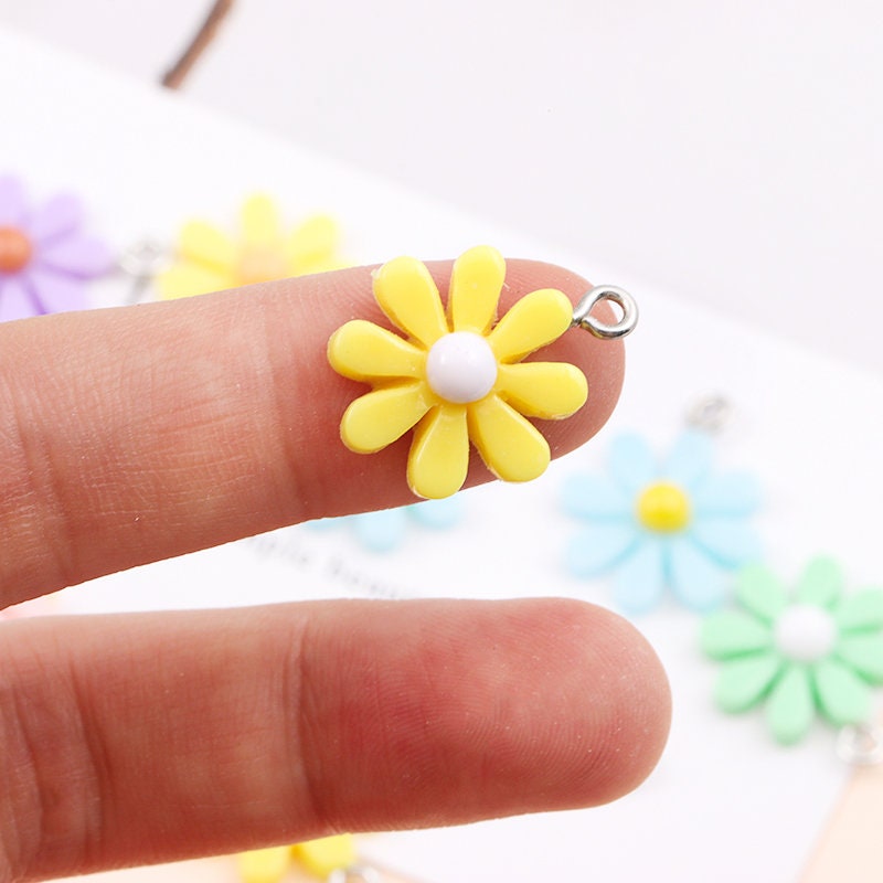 10pcs Colorful Acrylic Daisy Charms, DIY Jewelry Making - Etsy