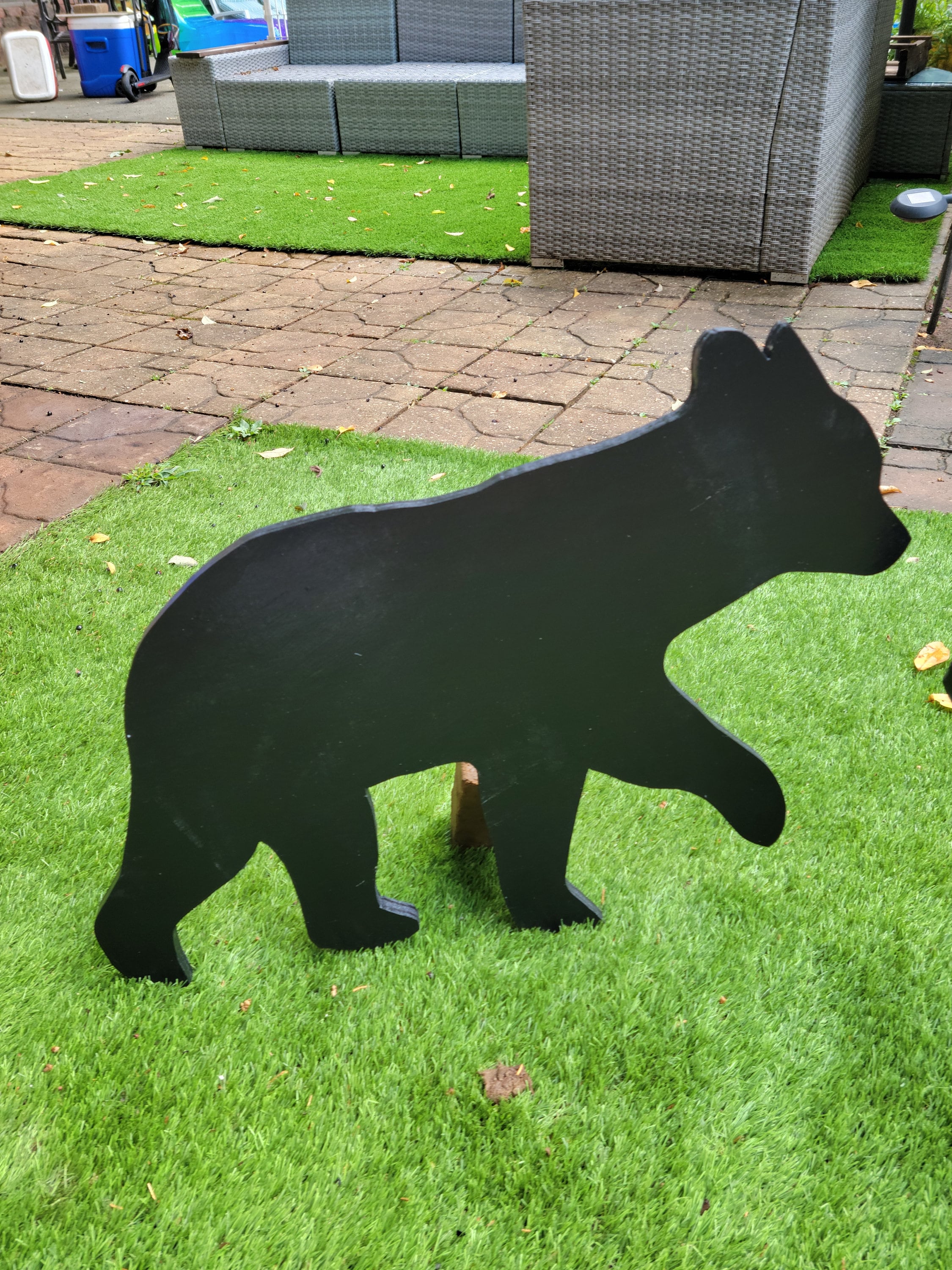 Black Bear Silhouette Pattern