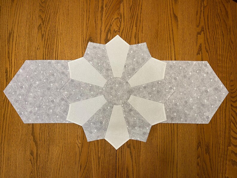 Silver Star Holiday - Table Decoration - Winter - Christmas - Long ...