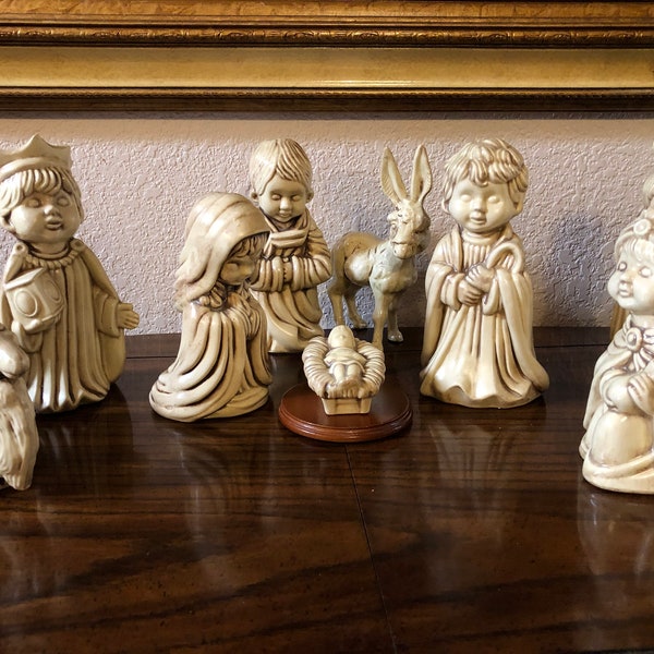 Porcelain Nativity - Etsy