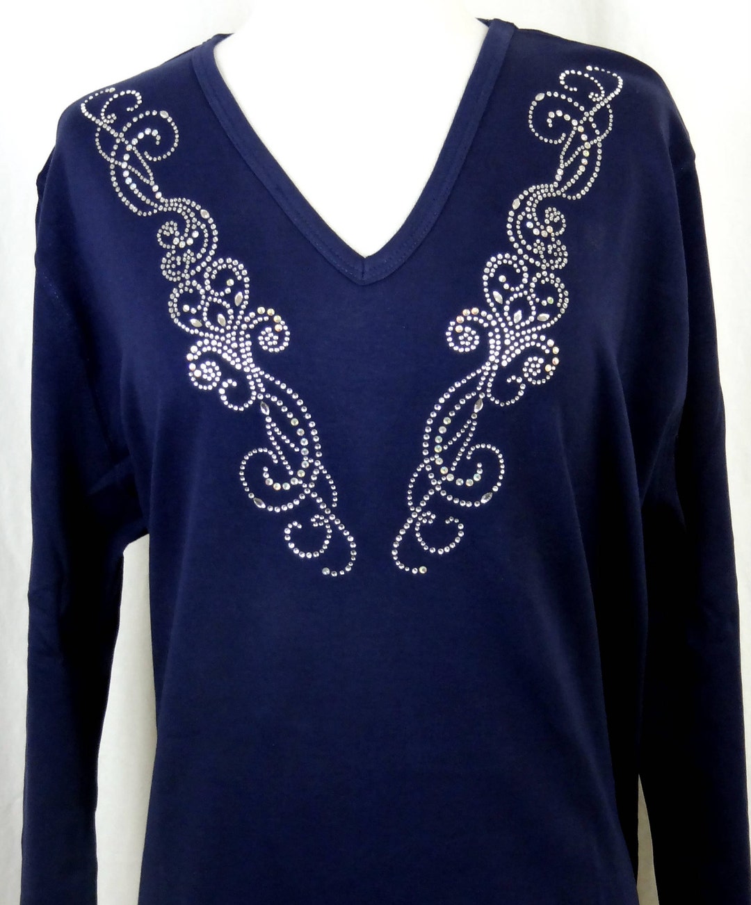 Hand Embellished Iridescent and Crystal Rhinestone Heart Swirls 3/4 ...