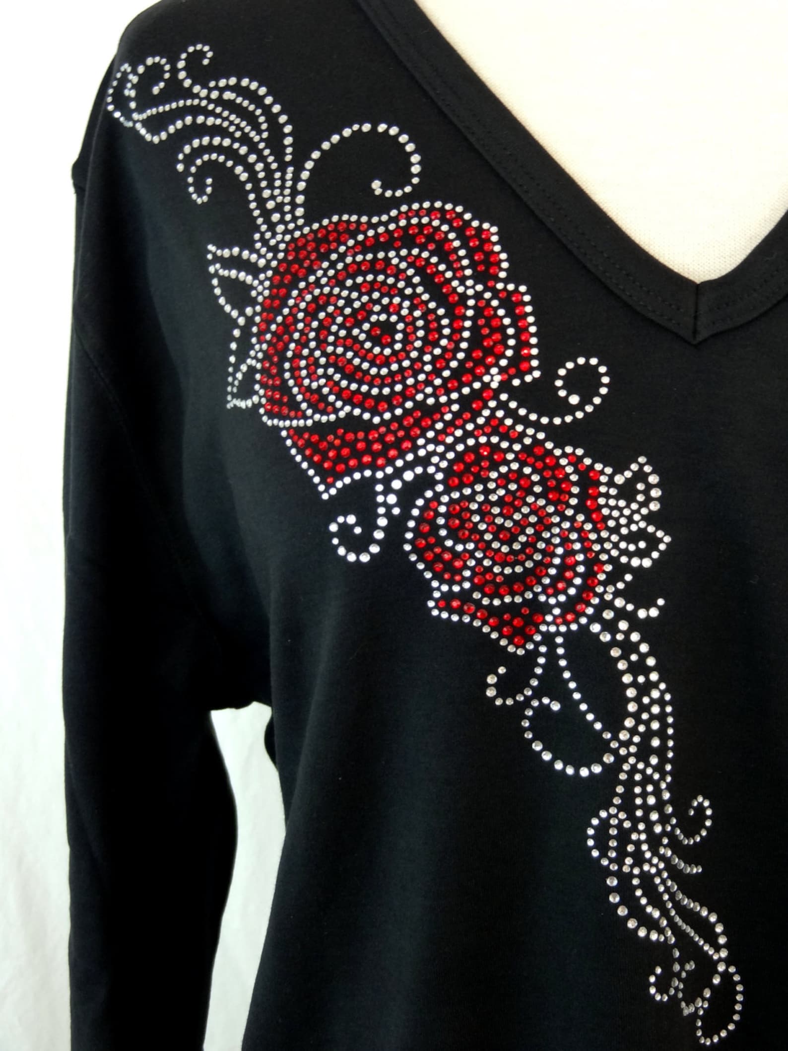 Embellished All Rhinestone Crystal Clear and Red Trailing Red Roses 3/4 ...
