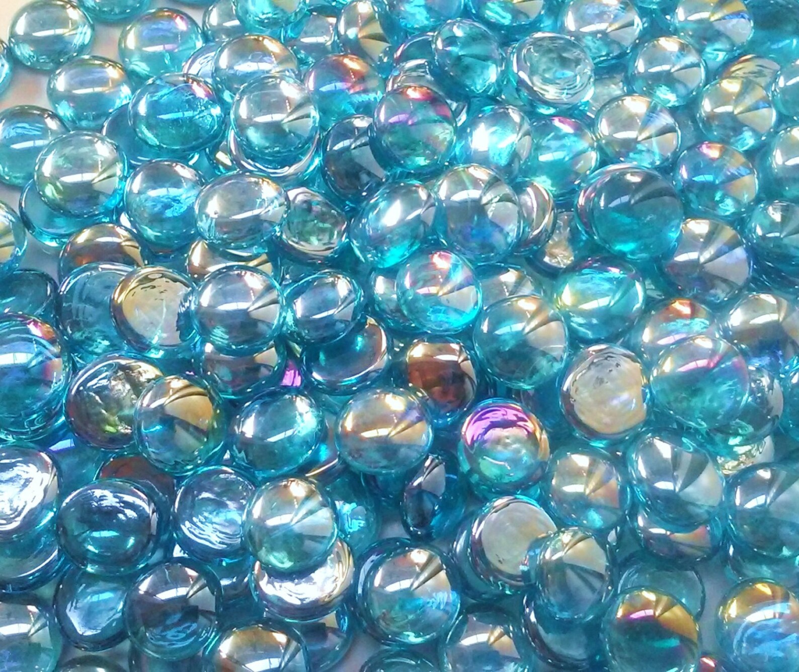 Creative Stuff Glass - 100 Light Blue Irid. Small Glass Gems Stones ...