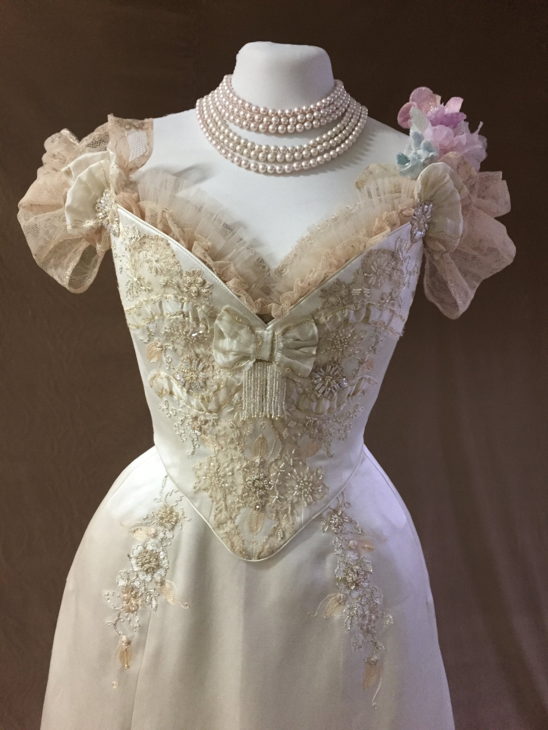 1900s Ball Gown. - Etsy Australia