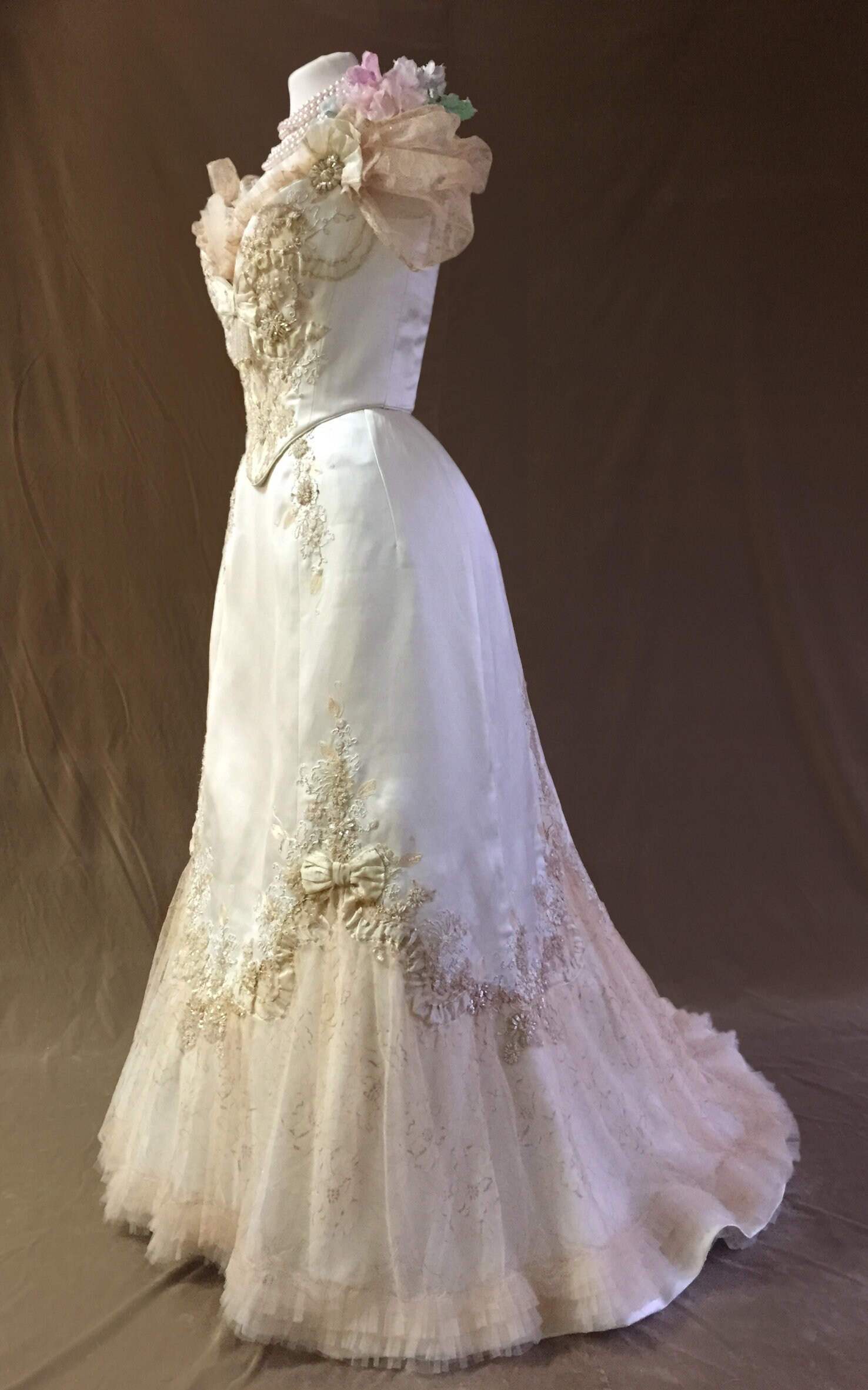 1900s Ball Gown. - Etsy Australia