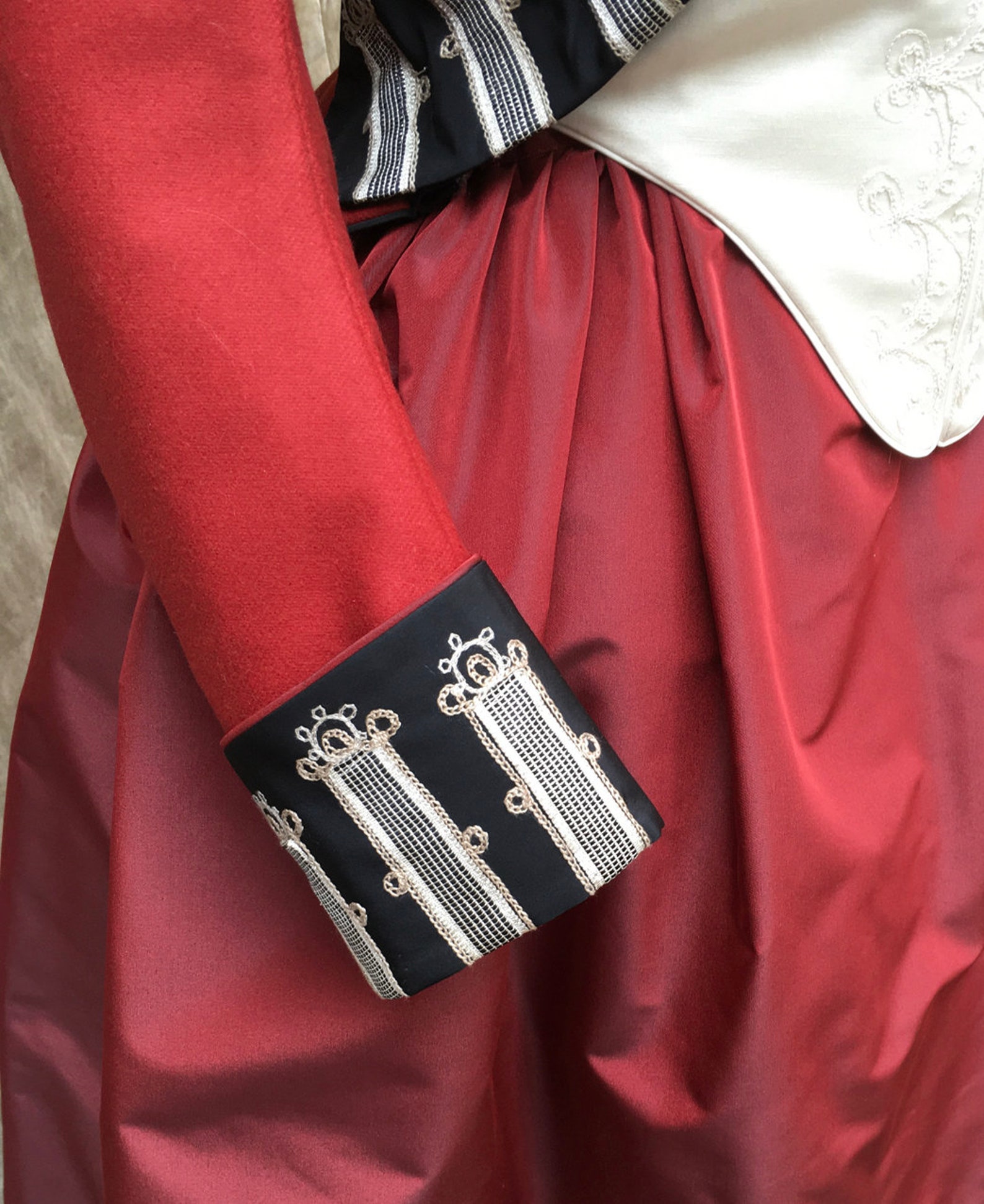 1700 Costume Riding Habit - Etsy