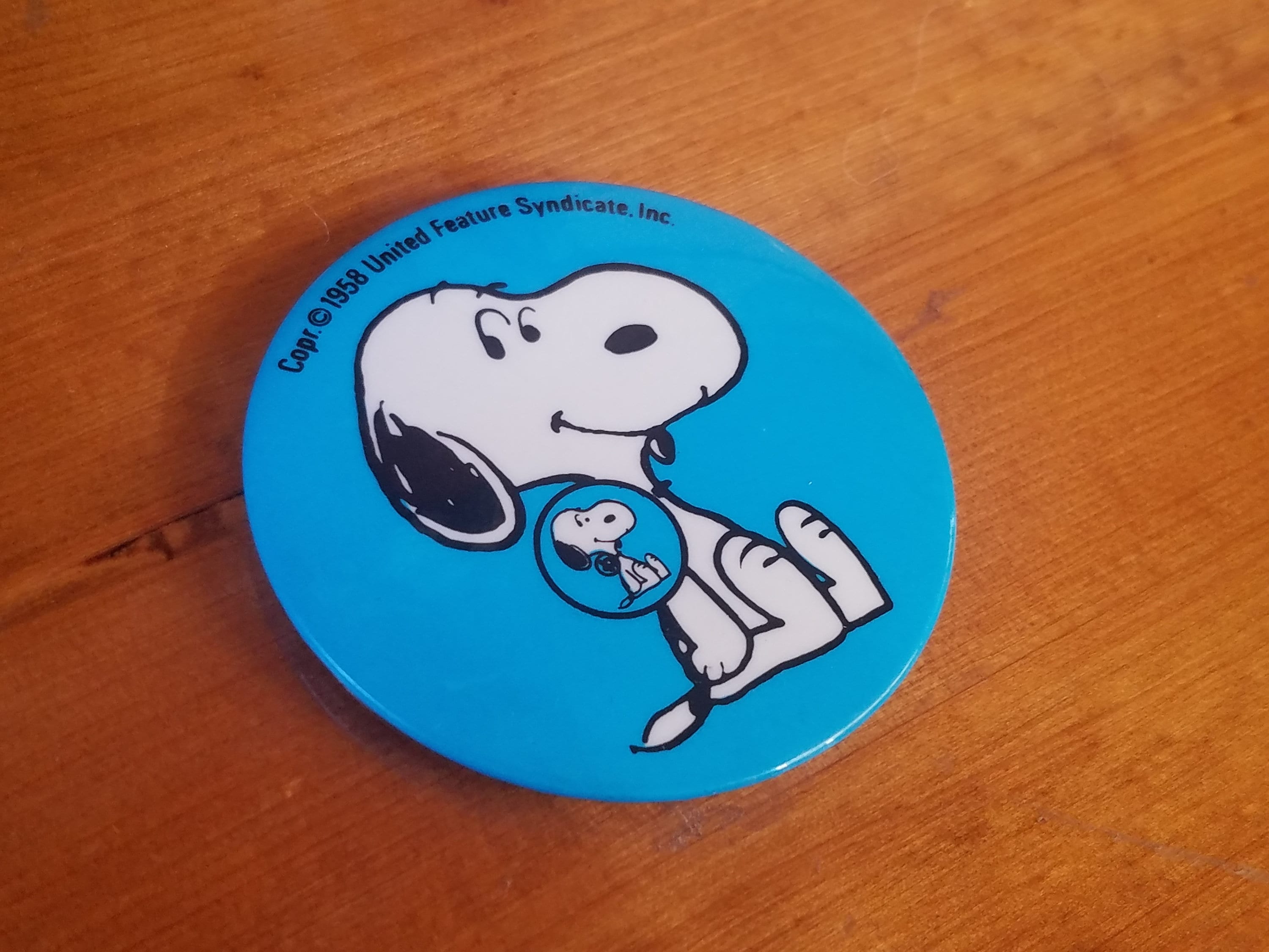 Vintage 1950's Peanuts Snoopy Charlie Brown Blue 1958 Button Accessory ...