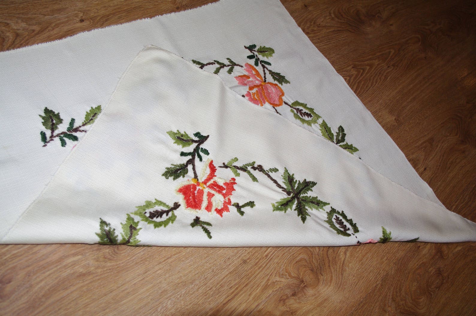 Linen Floral Tablecloth Cloth Polish Hand Embroidered With - Etsy