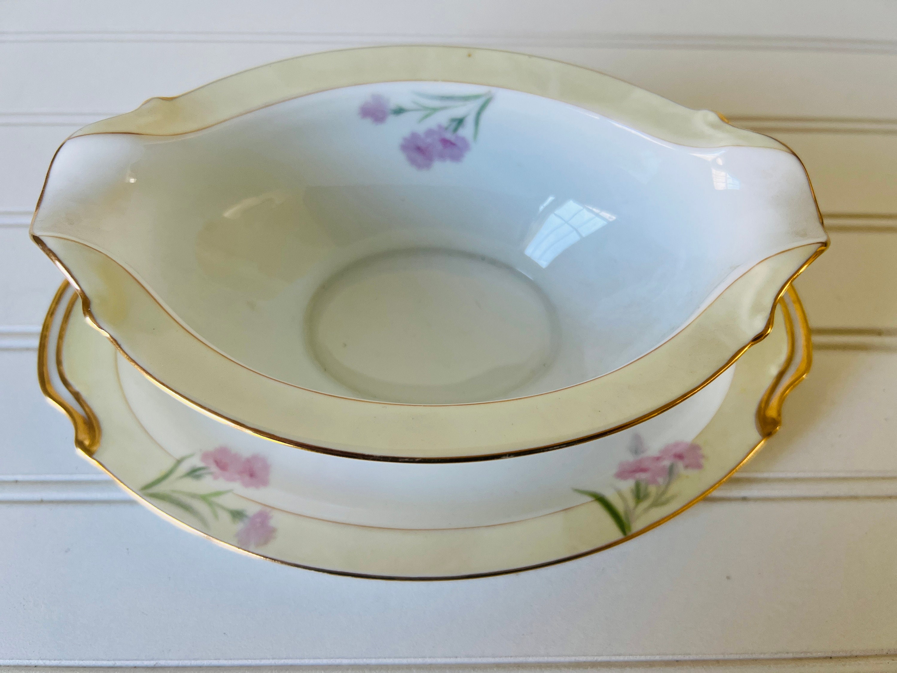 Noritake Morimura China Pink Carnation Pattern Gravy Boat With Attached ...