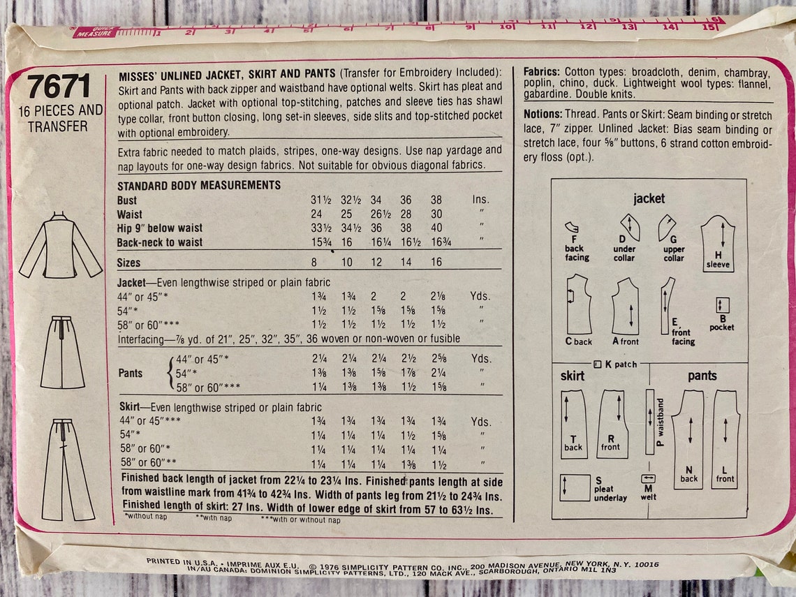 Simplicity Misses Suit Sewing Pattern Number 7671 © 1976 | Etsy