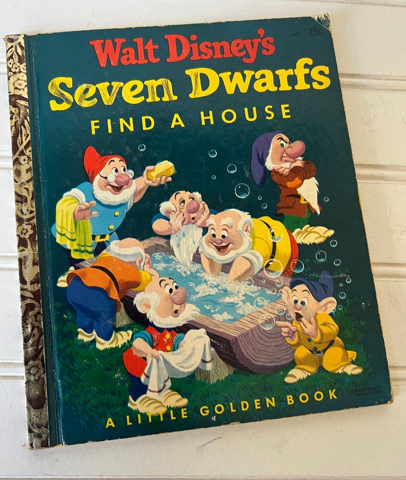Walt Disney's Seven Dwarfs Find a House, Vintage Little Golden Book, F ...