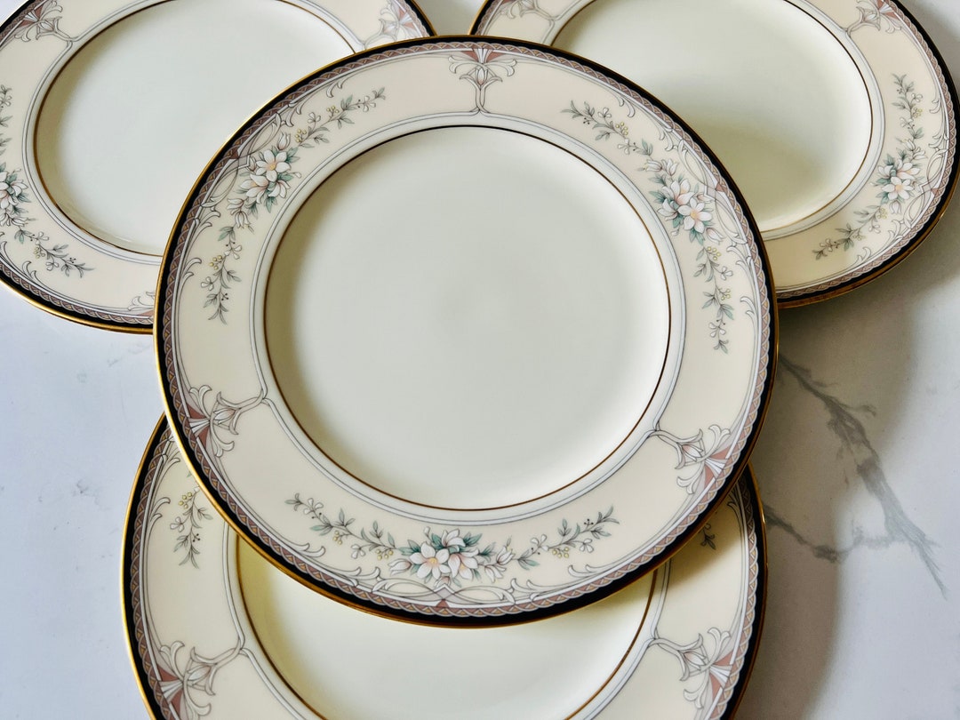 Noritake Churchill Pattern Set of Four Vintage Bread Dessert Plates ...
