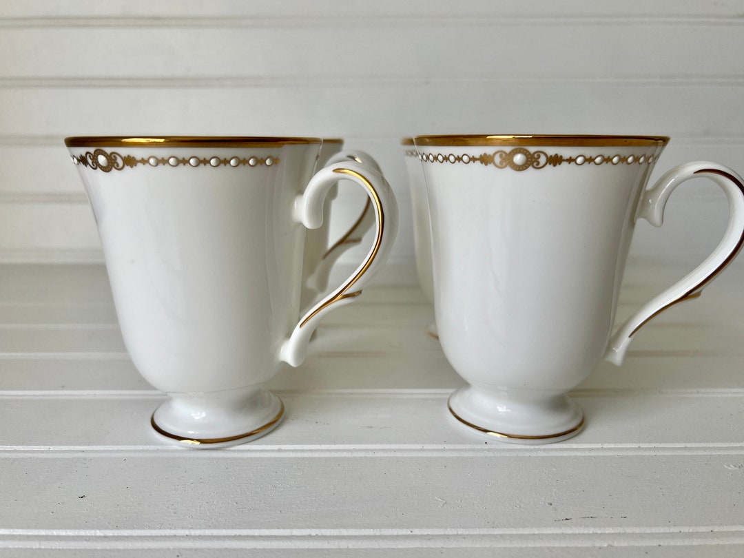 Lenox Classic Collection Pearl Gold Set of Two Accent Mugs White ...