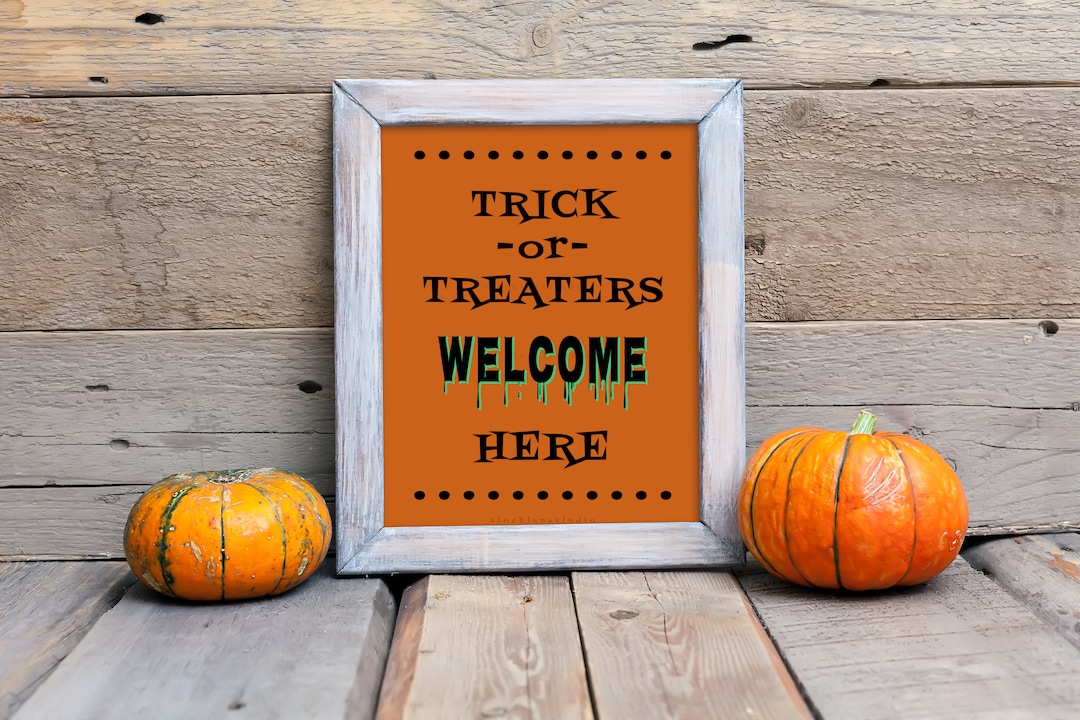 Printable Halloween Welcome Sign Trick or Treaters Welcome - Etsy