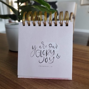 365 Days of Simple Scripture Bible Flipbook Desk Book-perpetual Daily ...