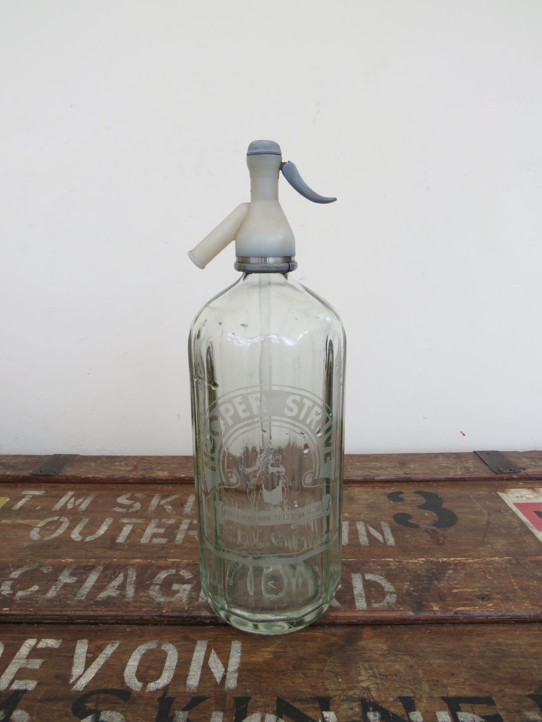 Vintage Circa 1960 Glass Soda Water Syphon Hooper Struve Refreshing Now ...