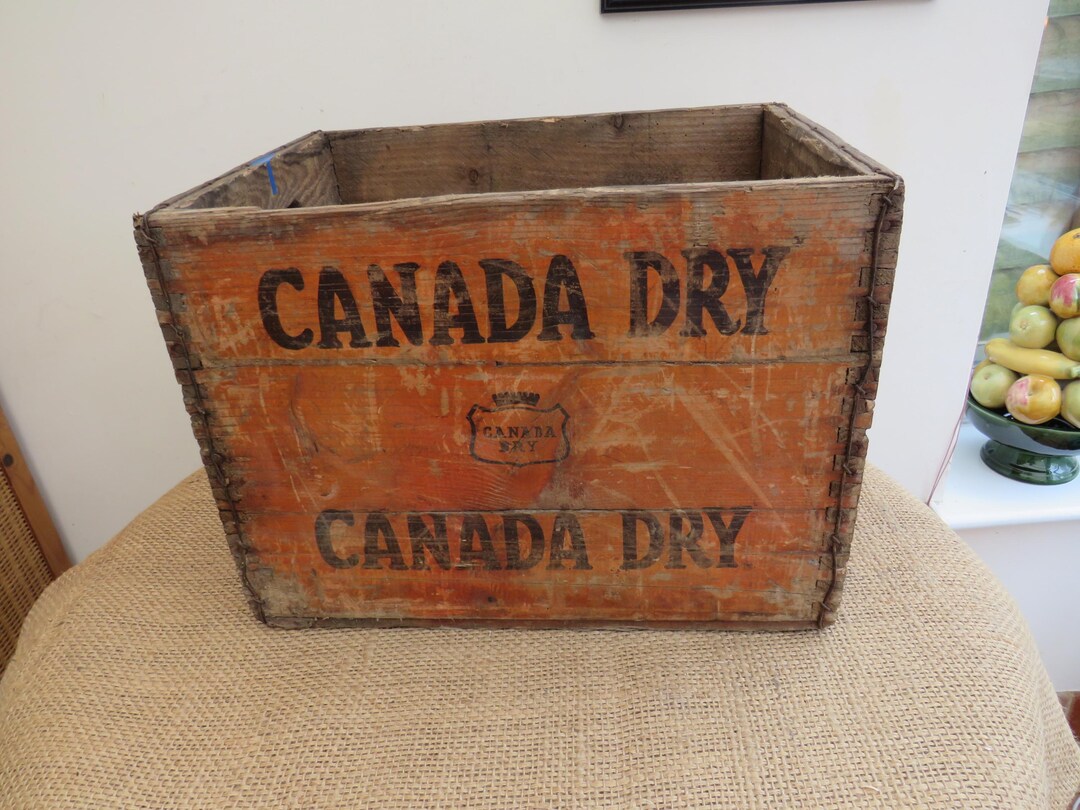 Old Vintage Circa 1960 Traditional Wooden Canada Dry Bottle Transport ...