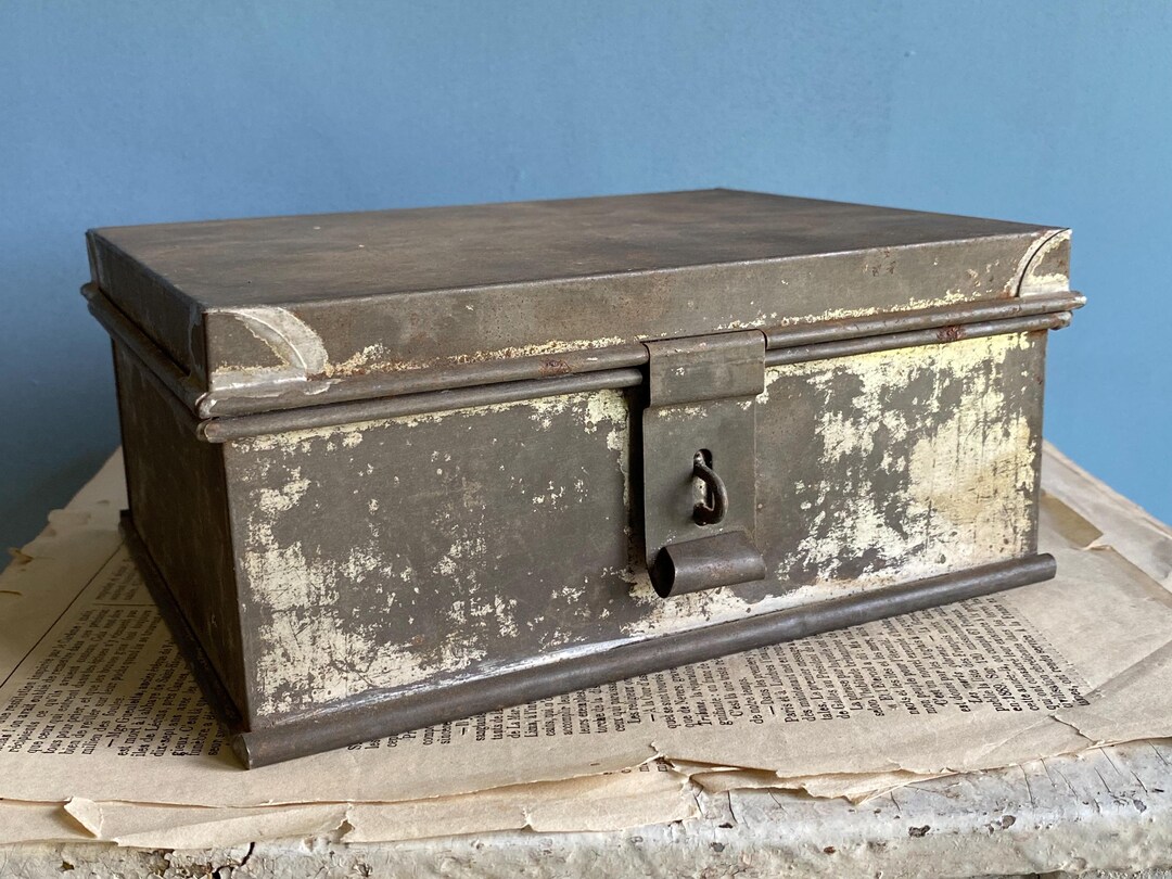 Vintage French Tin Box, Lockable Metal Storage - Etsy