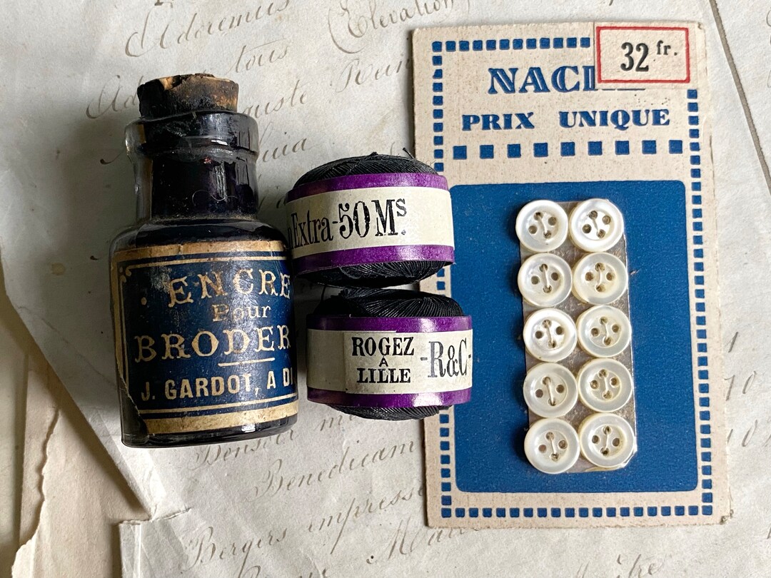 Vintage French Linen Thread, Mother of Pearl Buttons and Small Ink ...