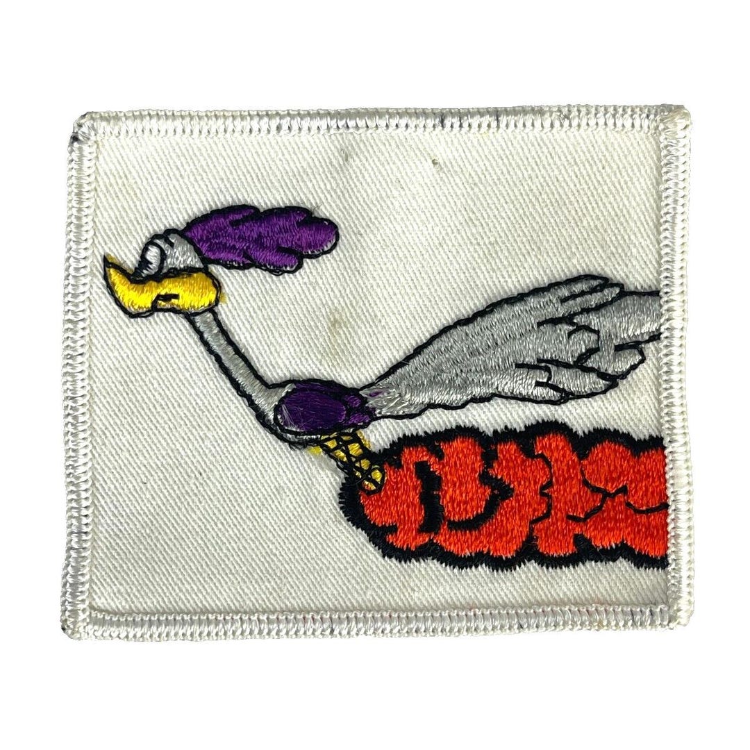 Roadrunner Muscle Car Speeding Racing Vintage Embroidered Patch 3.5 X 3 ...