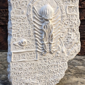 Cthulhu Cuneiform Tablet Sculpture Wall Plaque Www.neo-mfg.com 12 ...