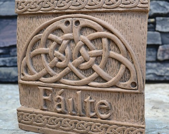 Gaelic Welcome Sign - Etsy