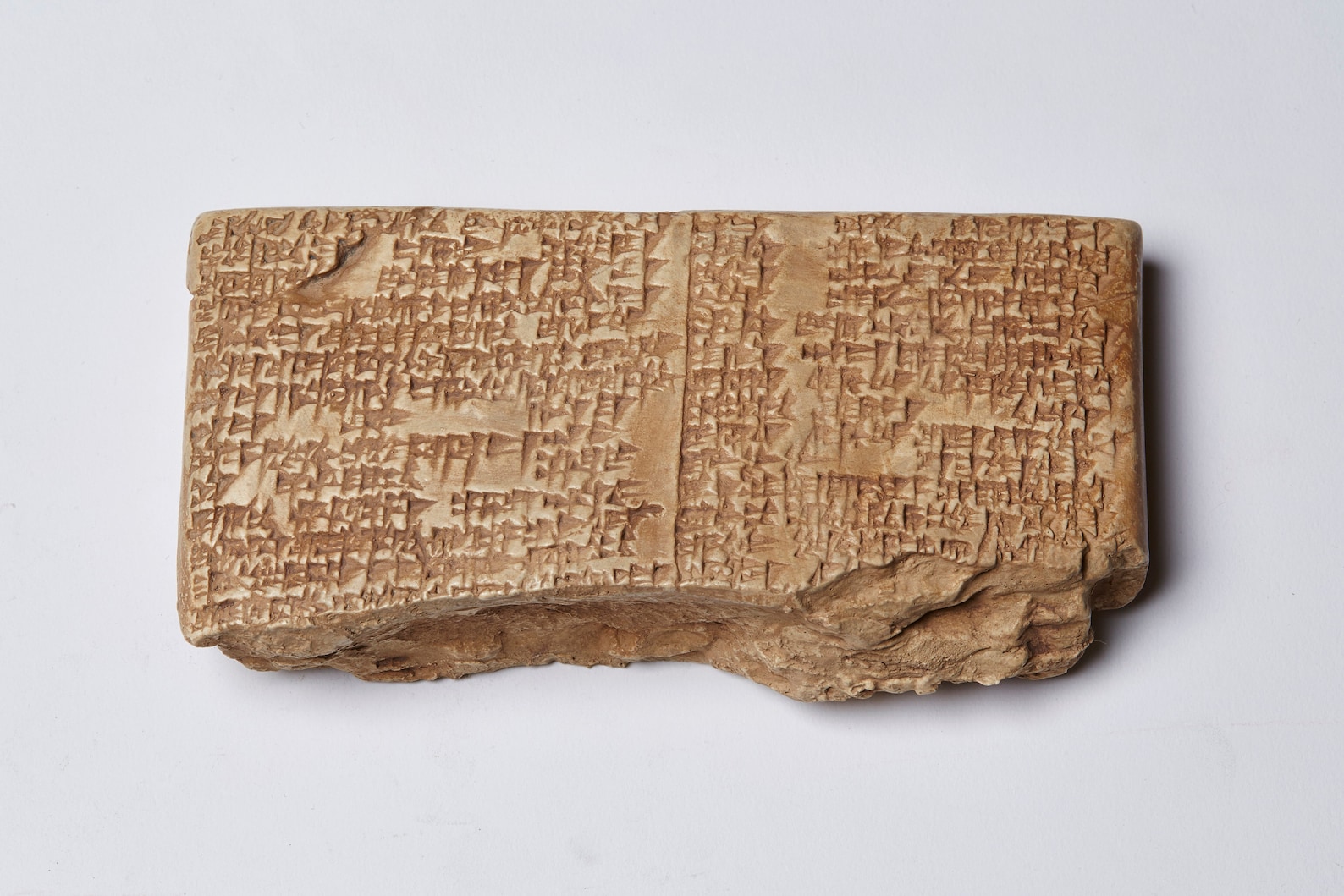Sumerian Gilgamesh Epic in Cuneiform Tablet Cuneiform Sculptural Www ...