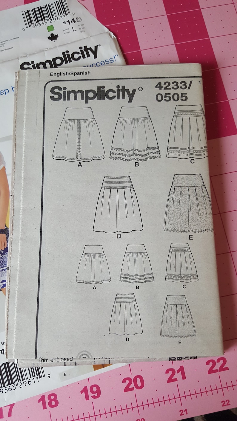 Butterick Sewing Pattern 5551 Swim Wear Swimsuits One or Two Piece ...