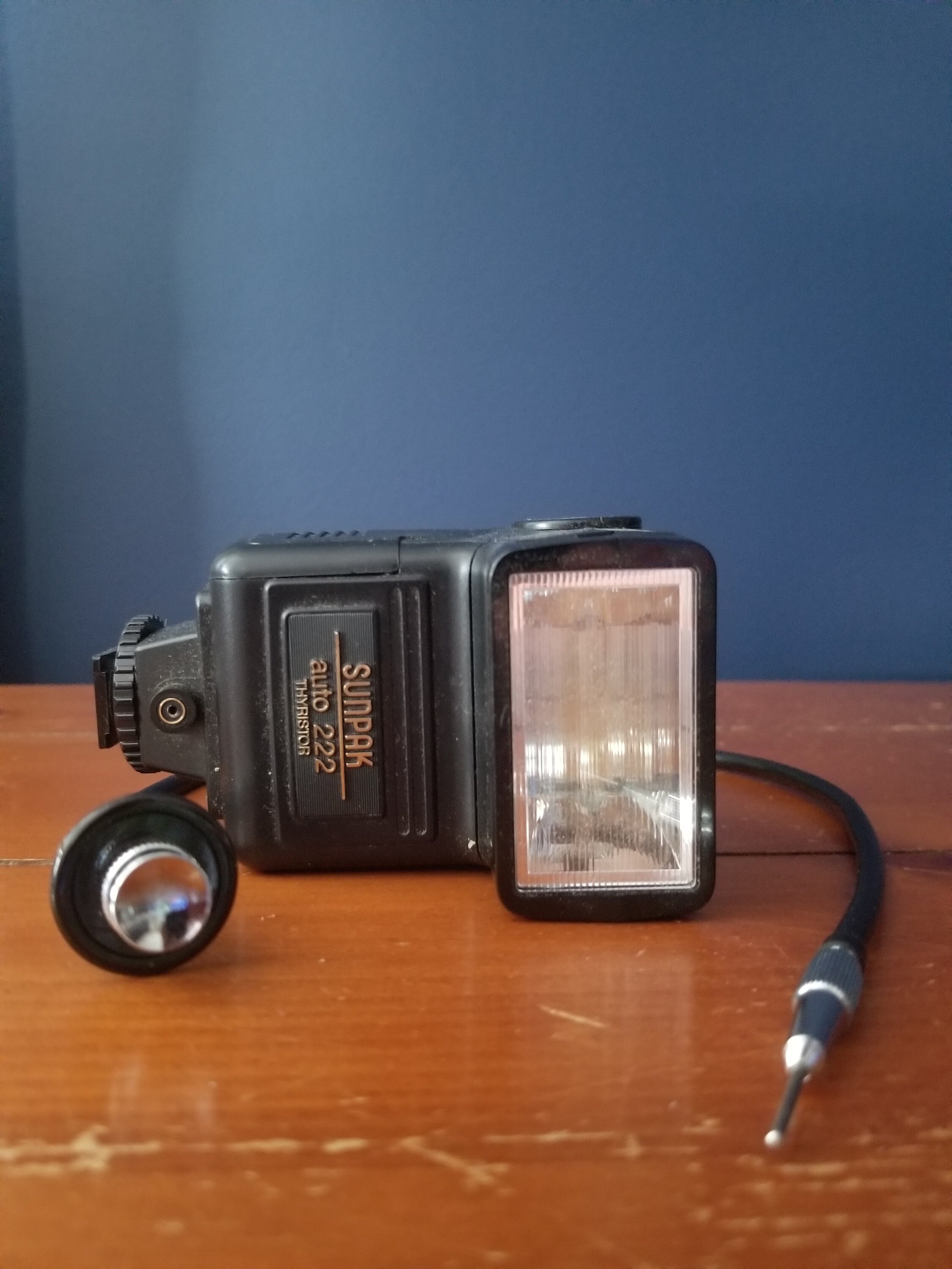 Vintage Sunpak Auto 222 Thyristor Camera Flash With Tele Adapter - Etsy