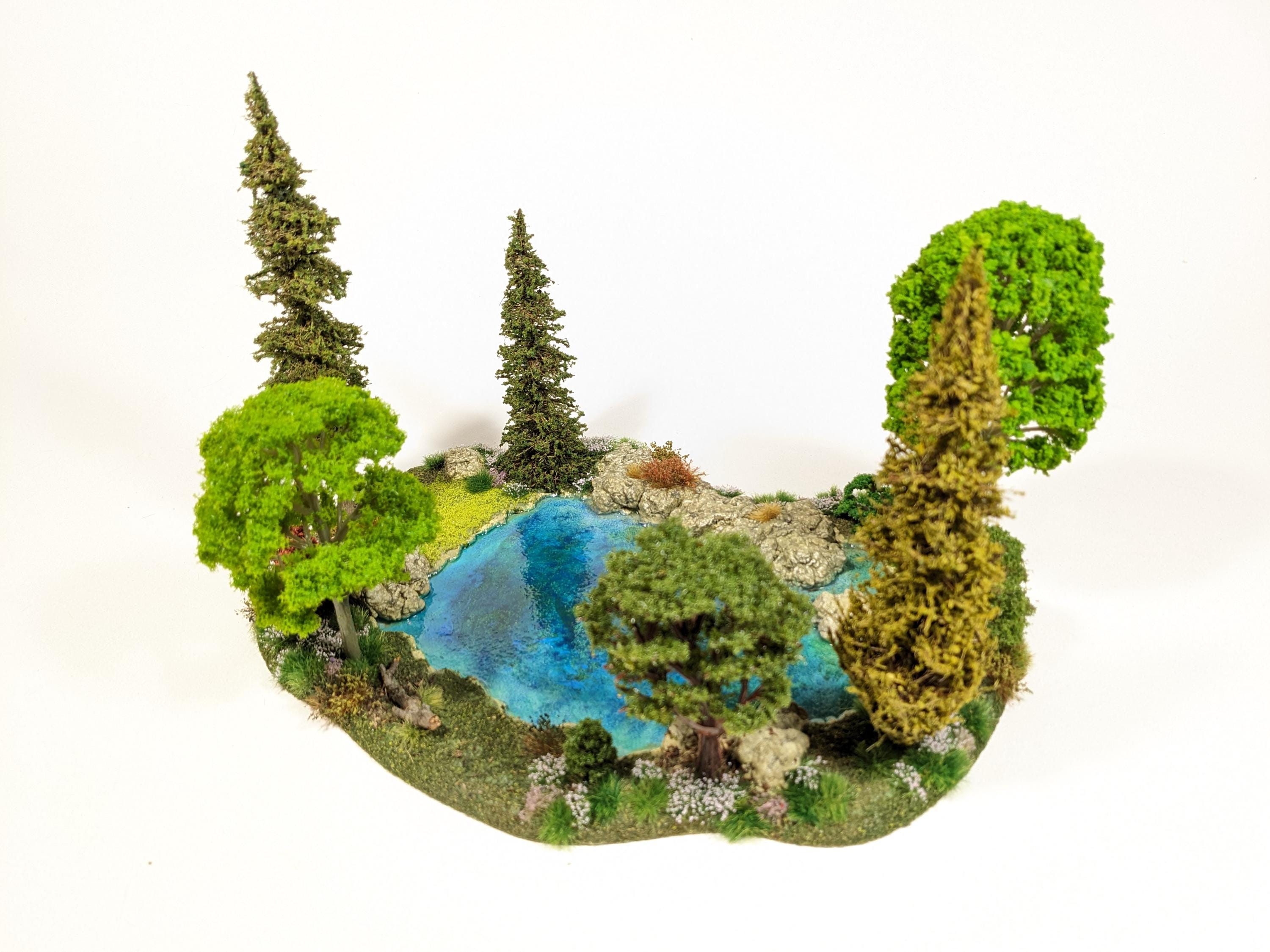 HO Scale 12 X 8.5 COUNTRY POND W Top Realism, Fine Detail, 10 Trees, Lt ...