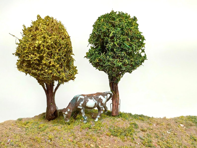 10 Pcs Handmade N Scale Model Trees: OAKS and MAPLES - Etsy