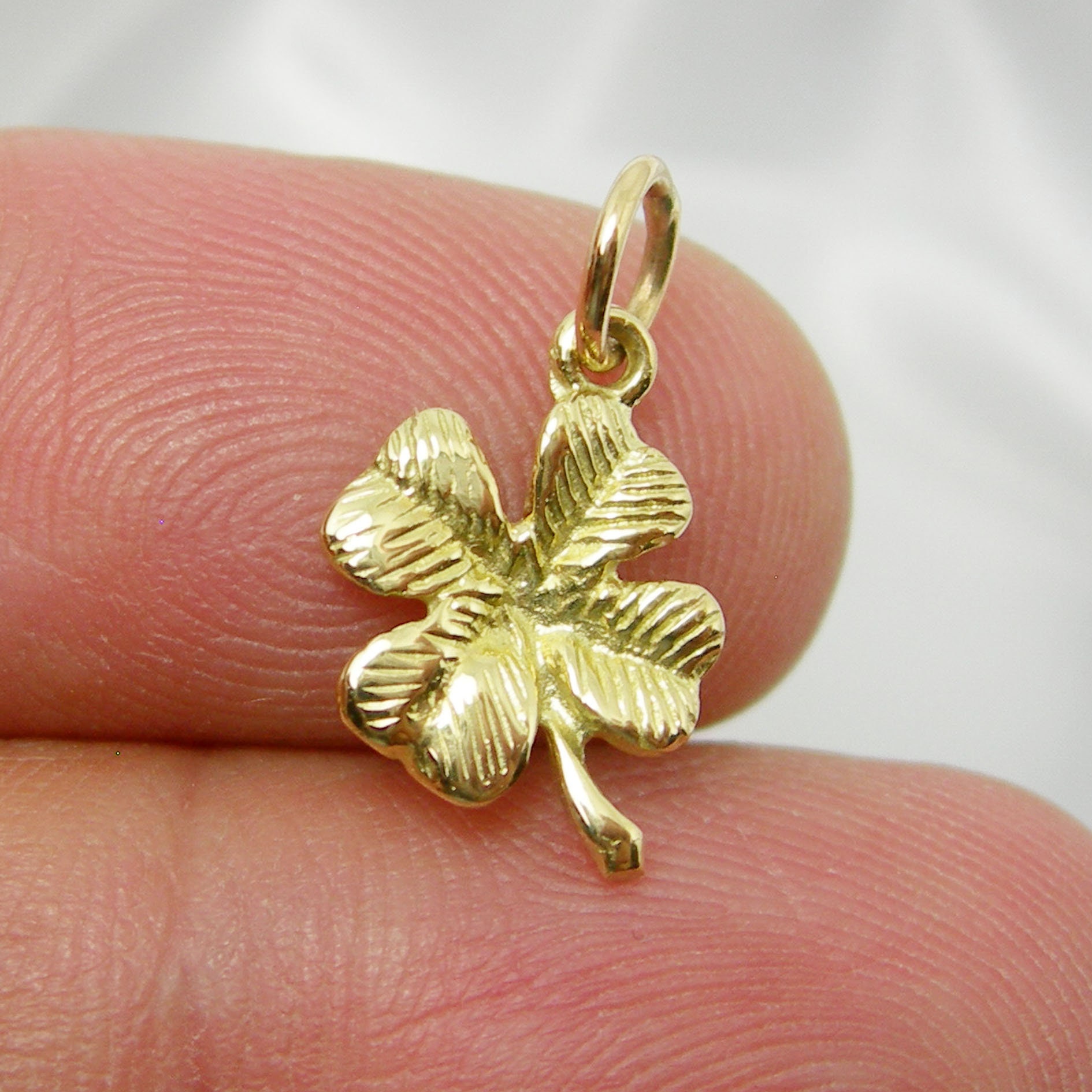 Lucky 4 Four Leave Leaf Clover Charm Pendant Genuine 375 9ct | Etsy