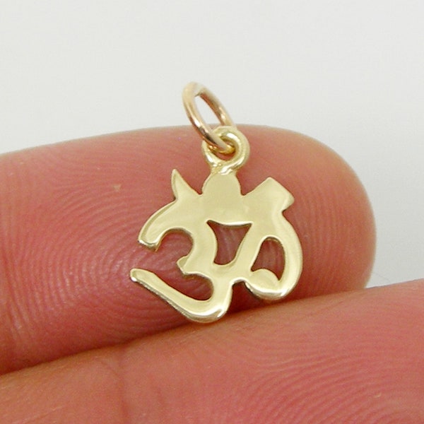 Gold Om Pendant - Etsy