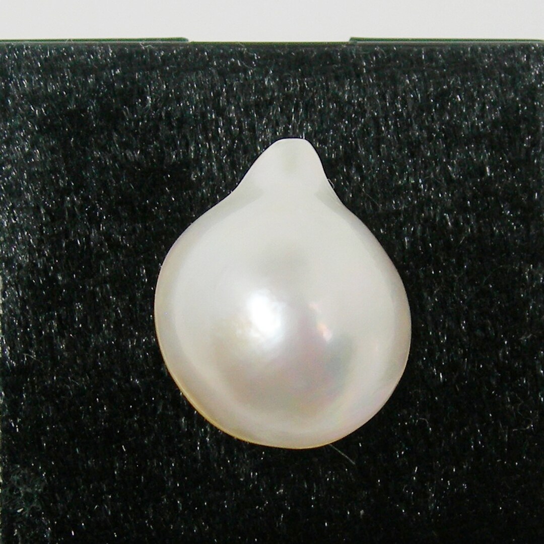 18x15mm Teardrop Odd Drop Shape Cream Colour South Sea Cultured ...