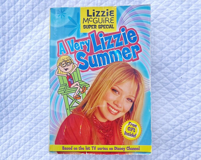 Lizzie Mcguire A Very Lizzie Summer Paperback Book (2005) – Disney ...