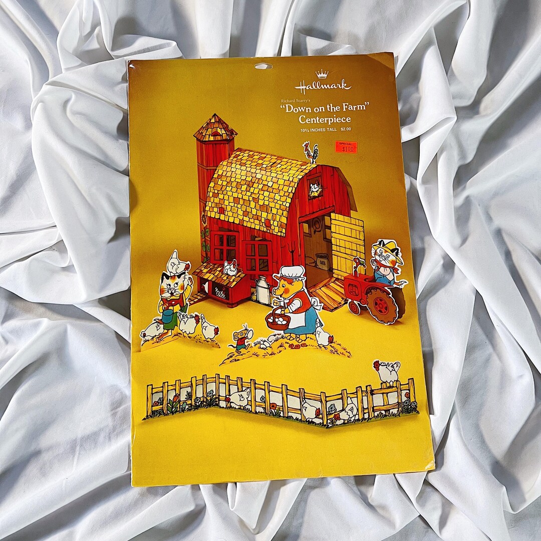 Vintage 70s Richard Scarry Down on the Farm Centerpiece Hallmark Brand ...