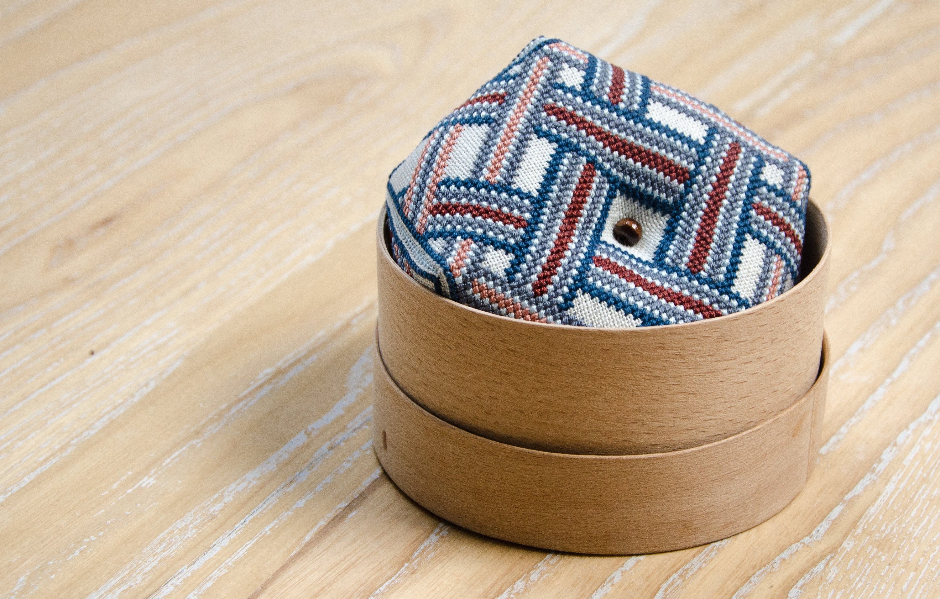 Weaved Ribbons Biscornu - PDF CHART Cross Stitch Pattern / Biscornu ...